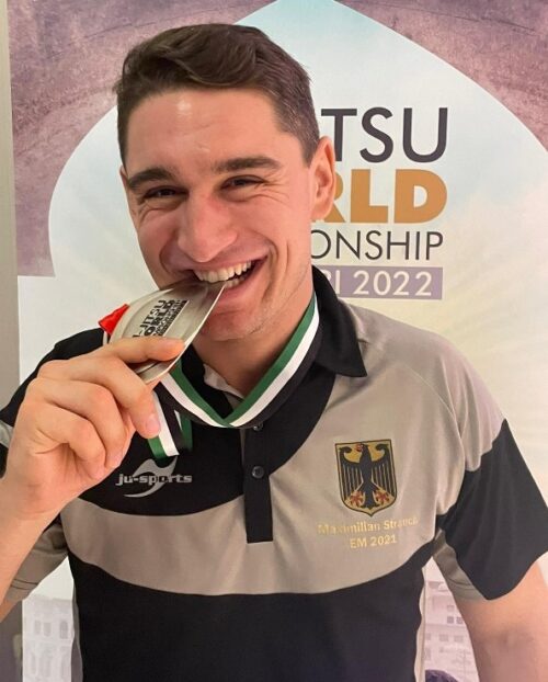 Kampfsportler Max Strauch holt WM Silber nach Zeitz 🥈.